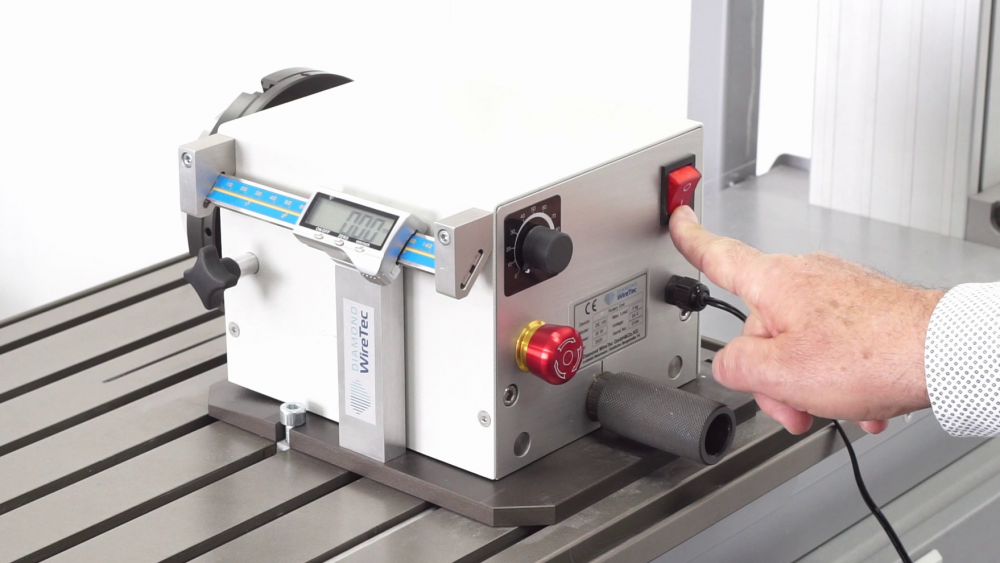 Diamond Wire Saw DWS.250E | Diamond WireTec